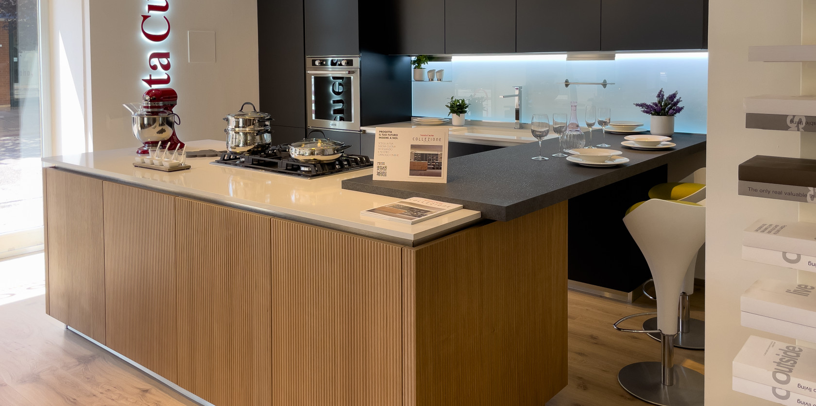 Cucine moderne Perugia - Corso Como Arredamenti a Bastia Umbra | Veneta ...