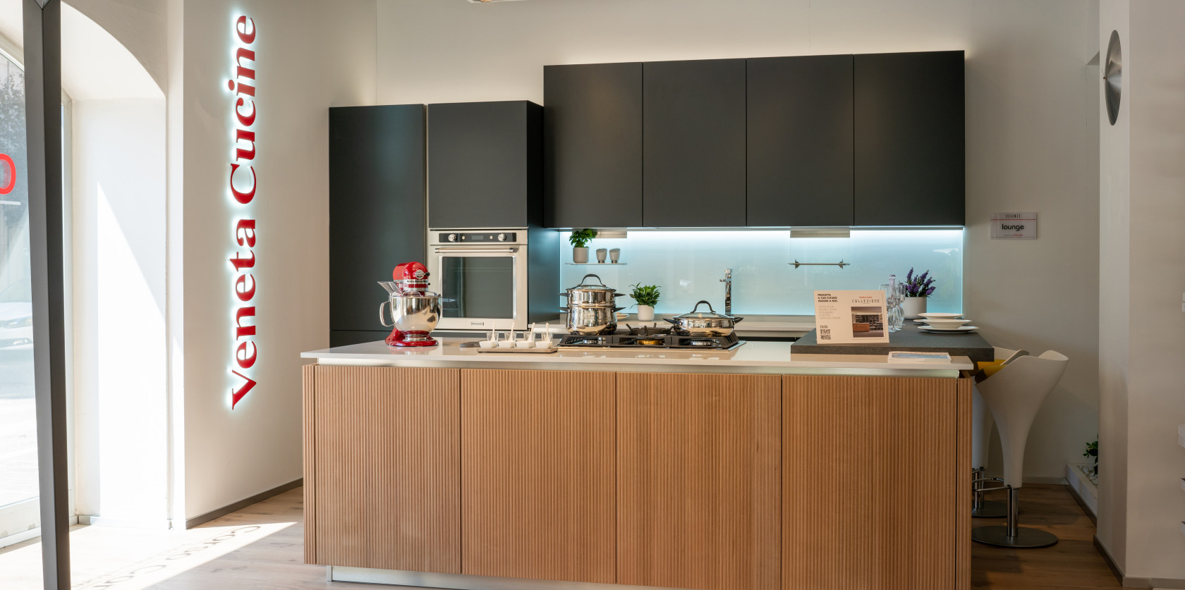 Cucine moderne Perugia - Corso Como Arredamenti a Bastia Umbra | Veneta ...